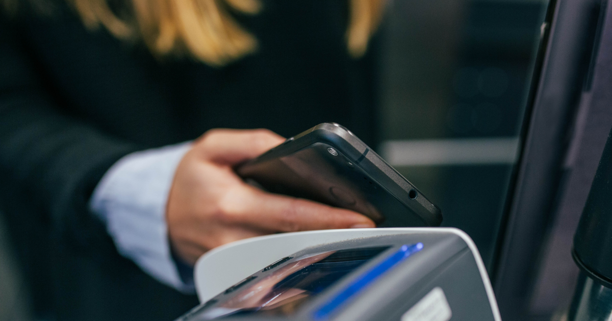 Robust real growth in payment card turnover in Q4/2024 • Íslandsbanki